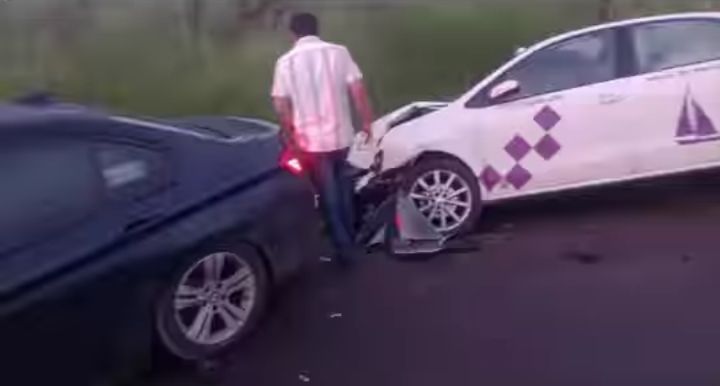 Accidente Vehicular En La Carretera Toluca Zitacuaro Muspato