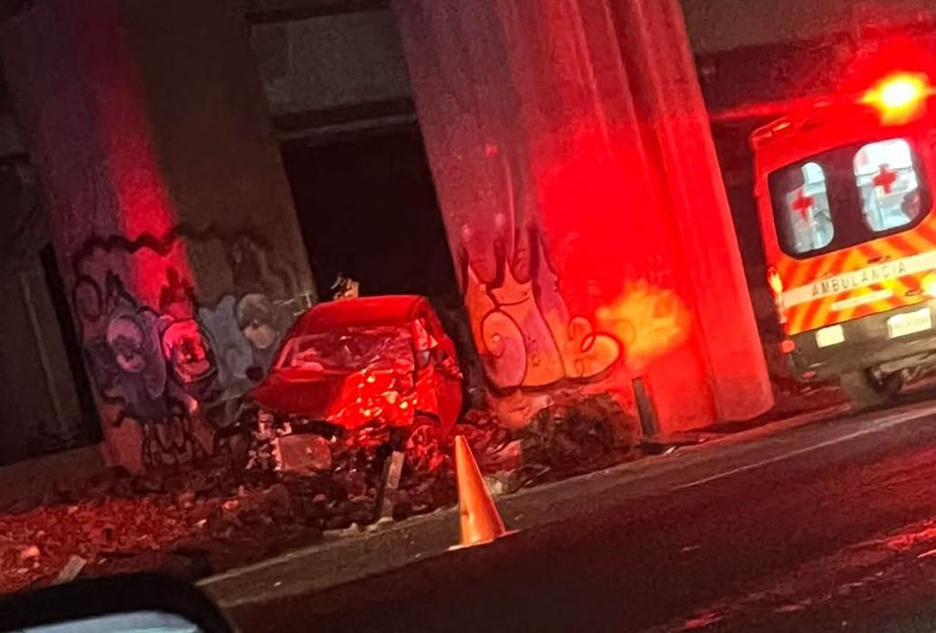 Accidente vial en la carretera México-Toluca a la altura de Los ...